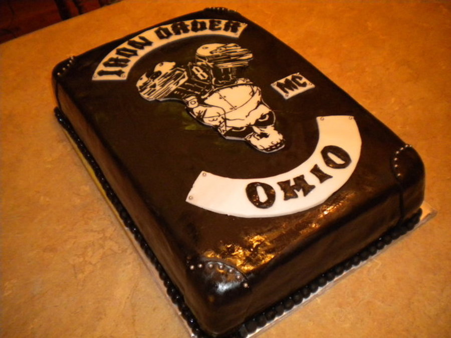 The Iron Order - CakeCentral.com