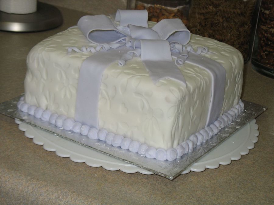 Fondant - Square Present Cake - CakeCentral.com