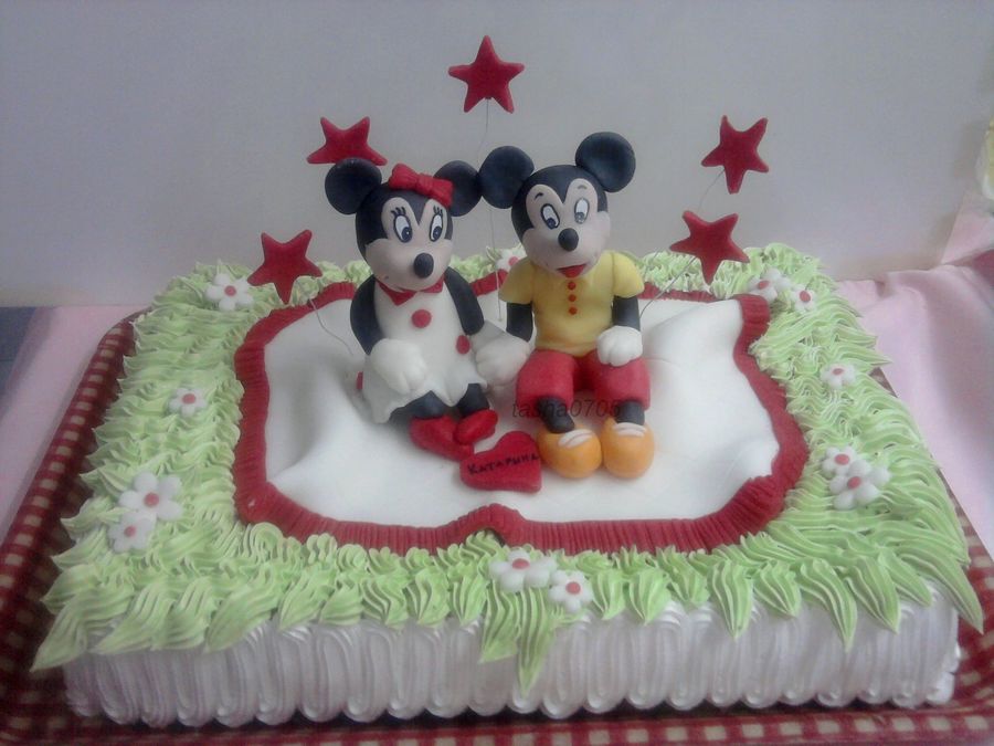Mickey & Minnie - CakeCentral.com
