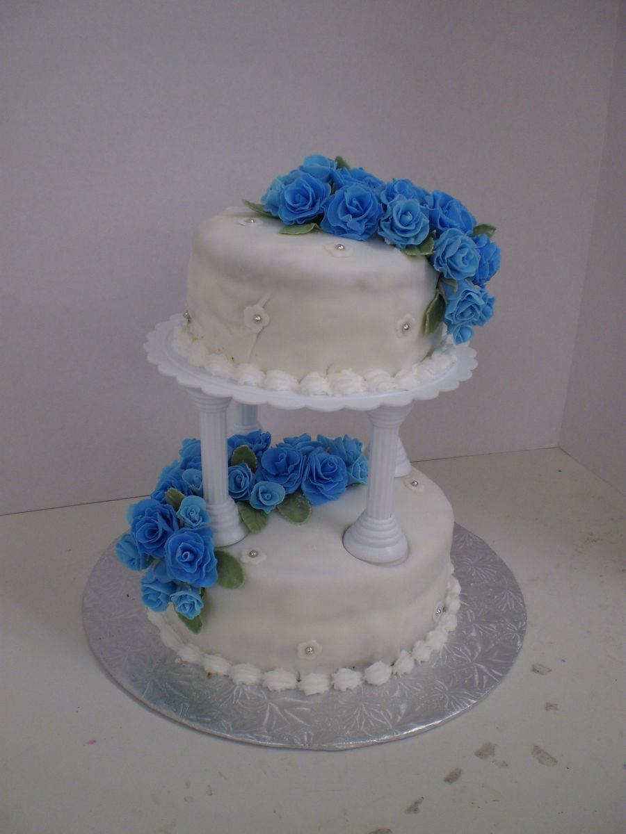 Wilton Wedding Cake - CakeCentral.com