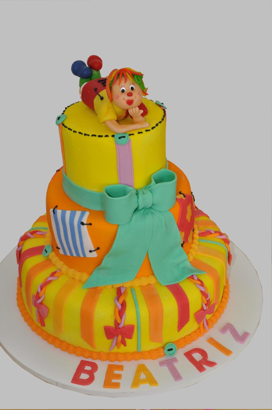 Emilia - CakeCentral.com