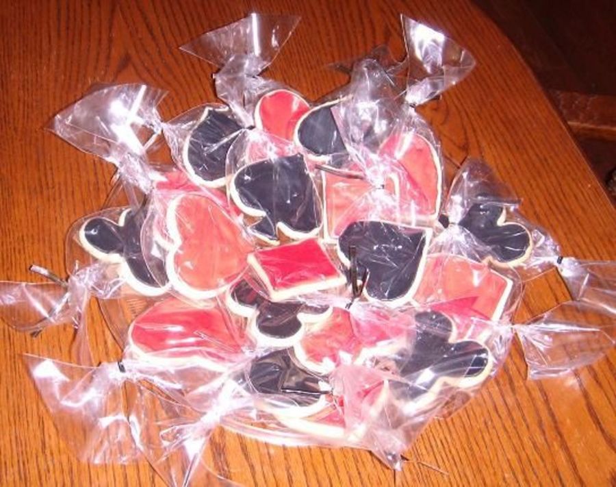 Card Suit Cookies - CakeCentral.com