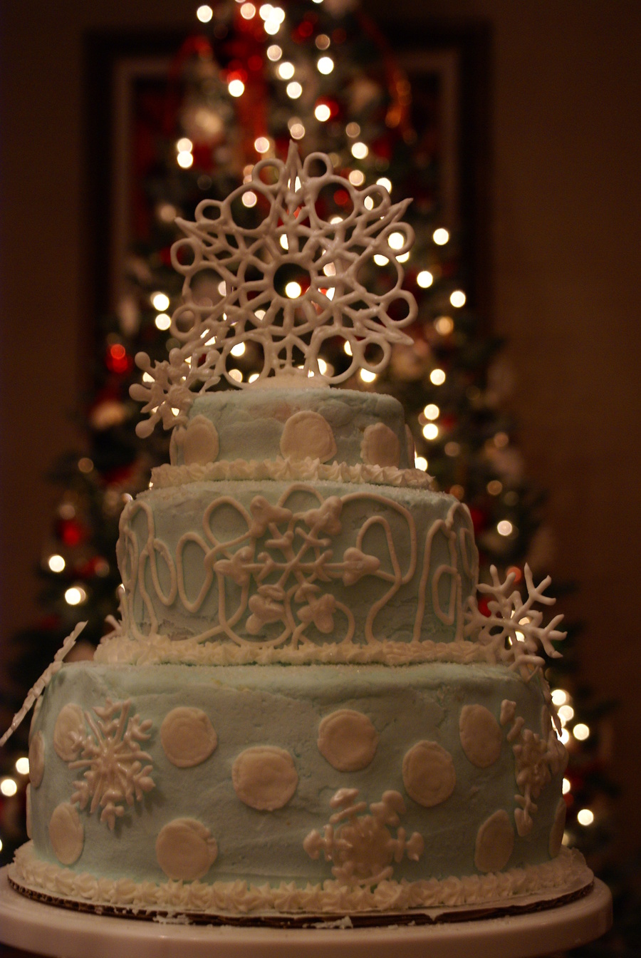 Snowflake Cake - CakeCentral.com