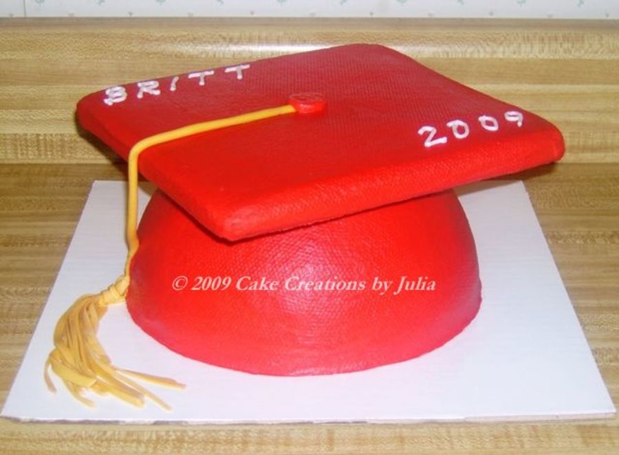 Honors Grad Cap - CakeCentral.com