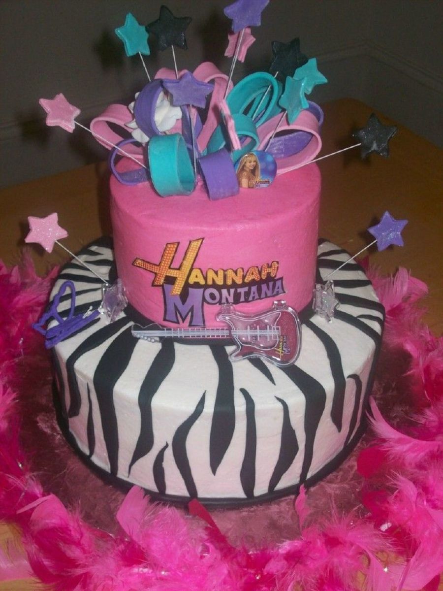 Maddi's Cake - CakeCentral.com