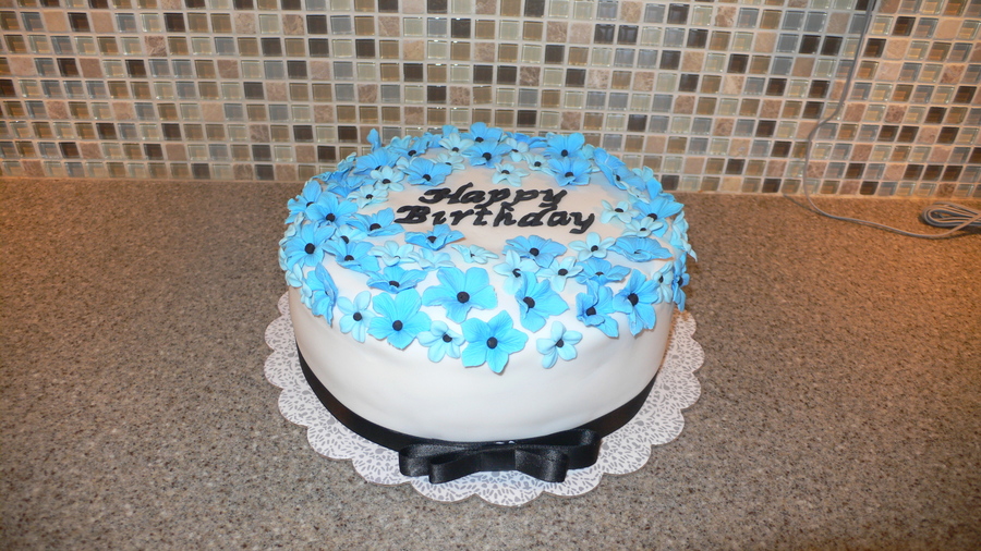 Flower Cake - CakeCentral.com