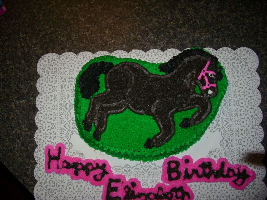 Elizabeth's Birthday Cake - CakeCentral.com