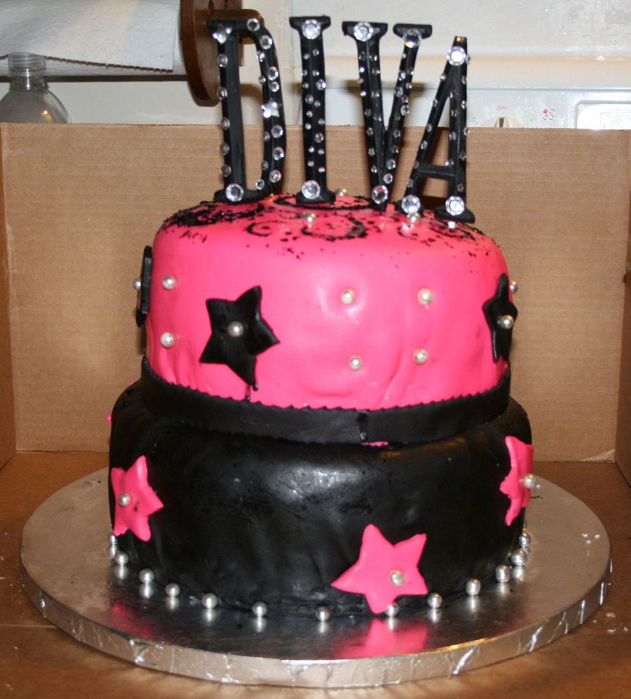 Diva Birthday Cake - CakeCentral.com