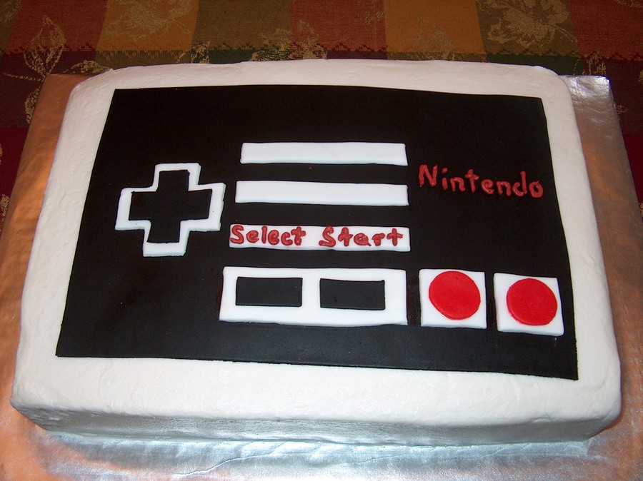 Nintendo Controller - CakeCentral.com