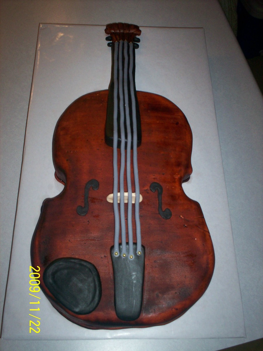 Violin Cake - CakeCentral.com