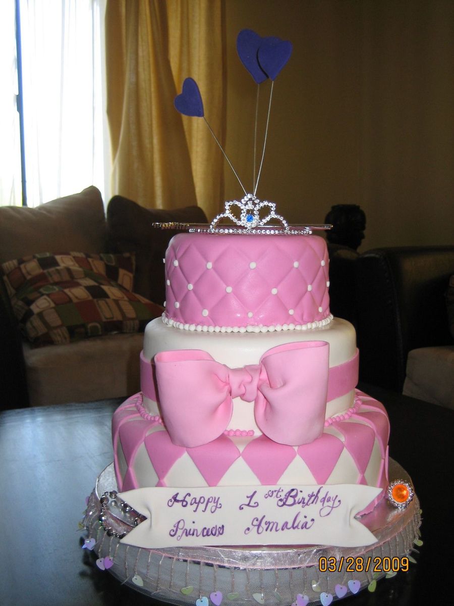 Princess Tiara Cake - CakeCentral.com