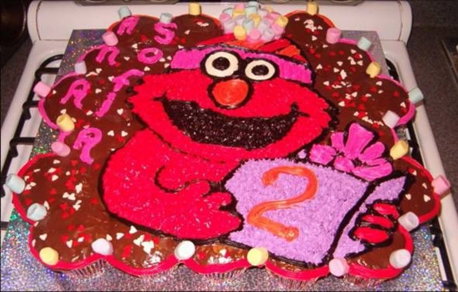 Elmo Cupcake Cake - CakeCentral.com