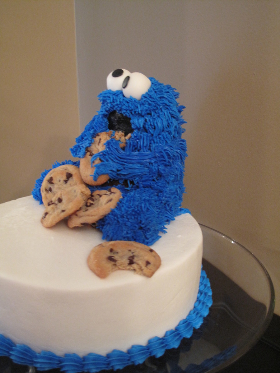 Cookie Monster Cake - CakeCentral.com