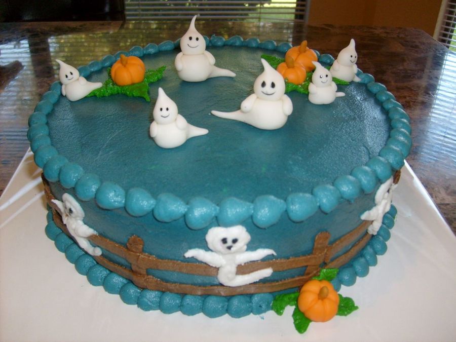 Ghost Cake - CakeCentral.com