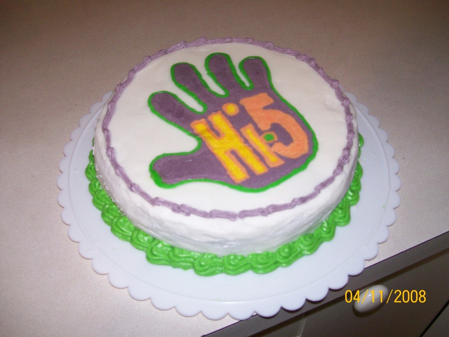 Hi-5 Cake - CakeCentral.com