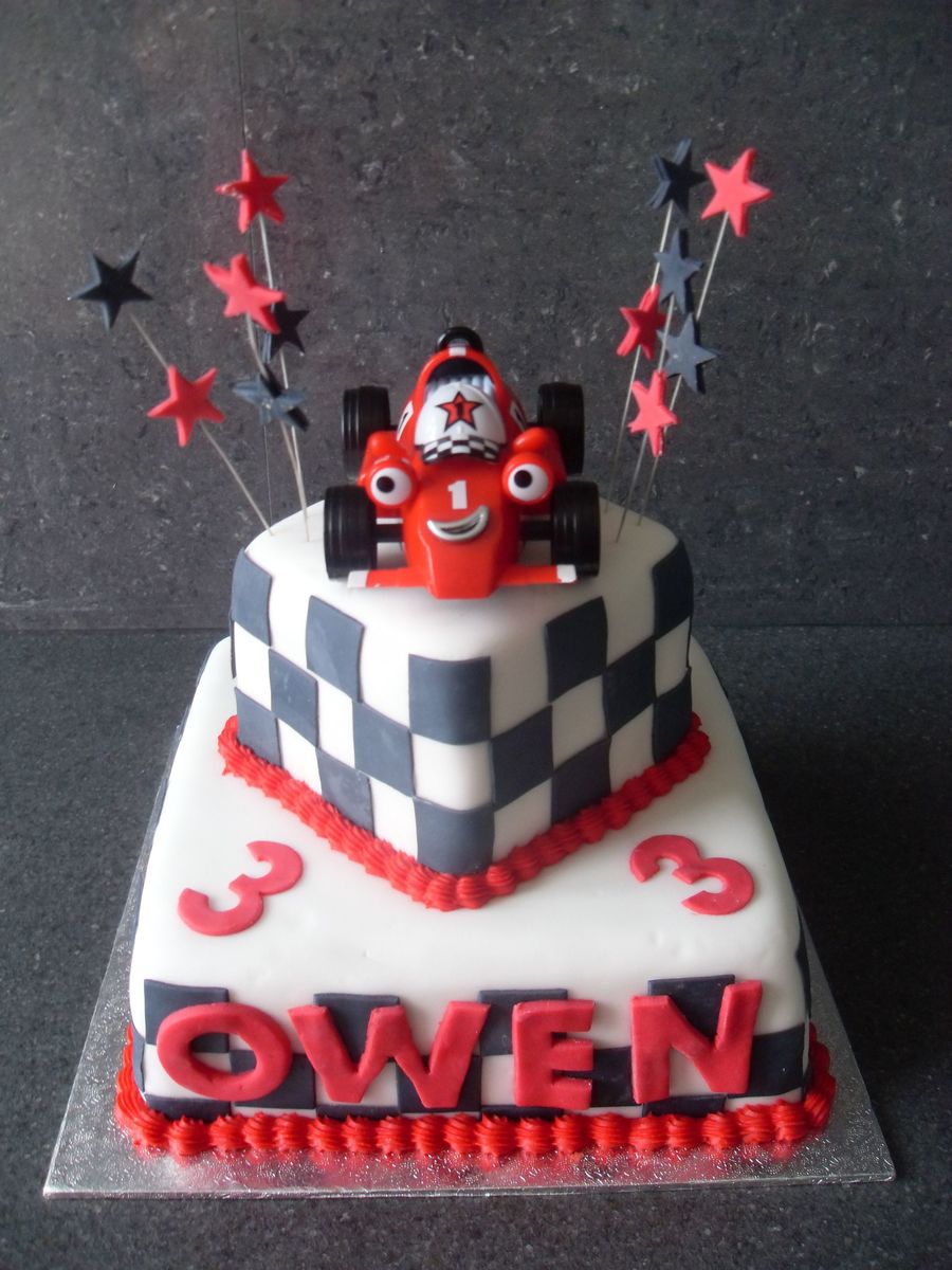 Roary The Racing Car - CakeCentral.com