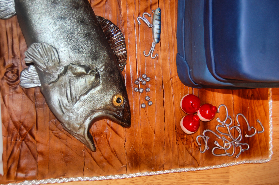 Tackle Box And Fish Cake - CakeCentral.com