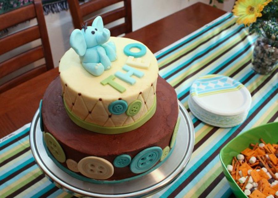 Theo's Baby Shower Button Cake - CakeCentral.com
