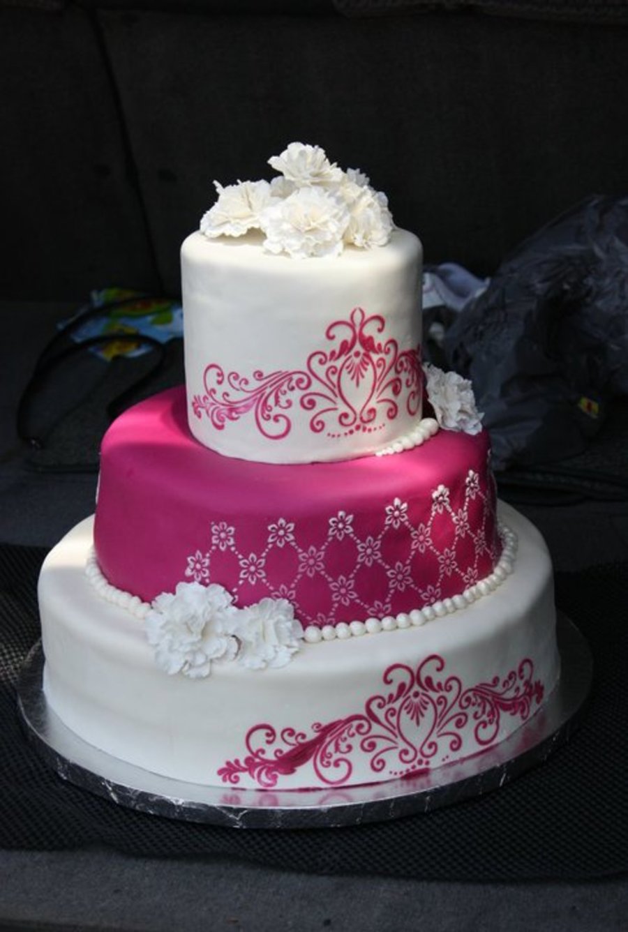 Fuchsia & Ivory Carnations - CakeCentral.com