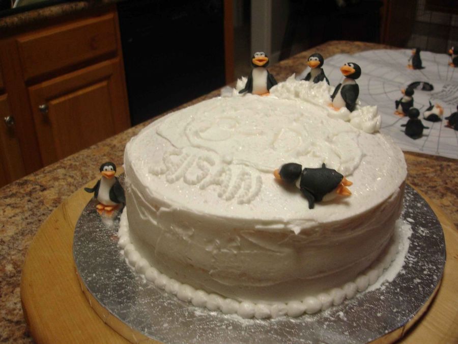 Happy Feet Birthday Cake - CakeCentral.com
