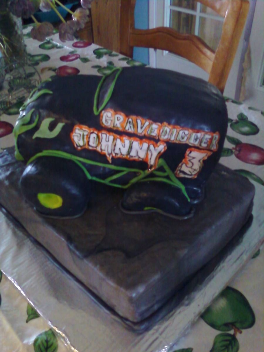 Grave Digger - CakeCentral.com