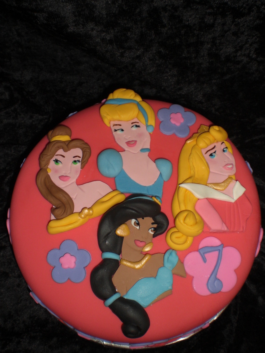 Disney Princesses - CakeCentral.com