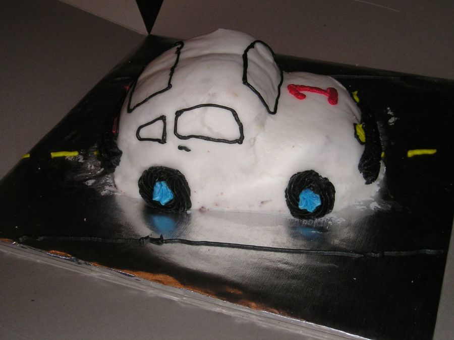 Smash Cake Car - CakeCentral.com