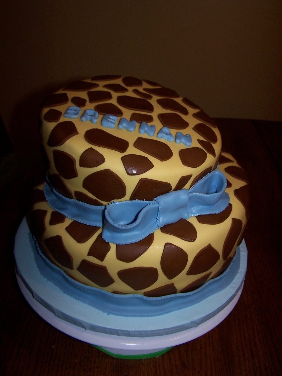 Giraffe Birthday Cake - CakeCentral.com