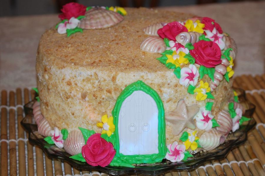 Sandy Birthday Cake - CakeCentral.com