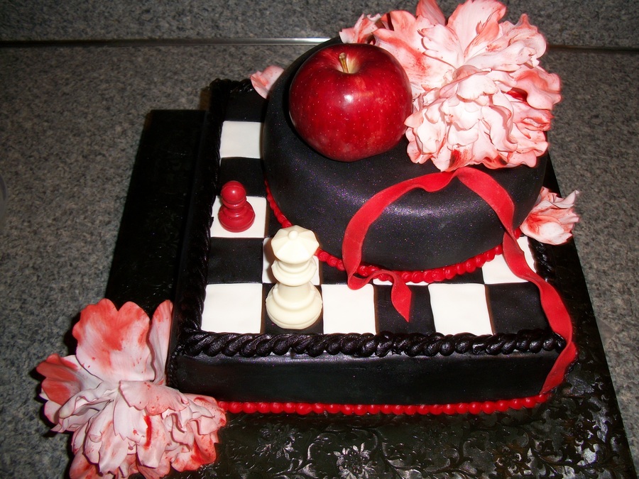 Twilight - CakeCentral.com