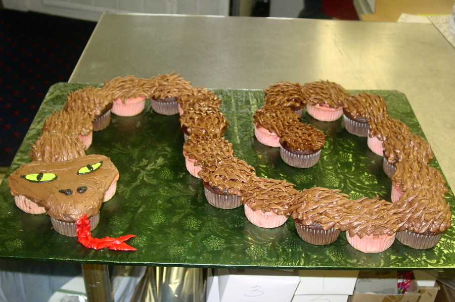 Snake - CakeCentral.com