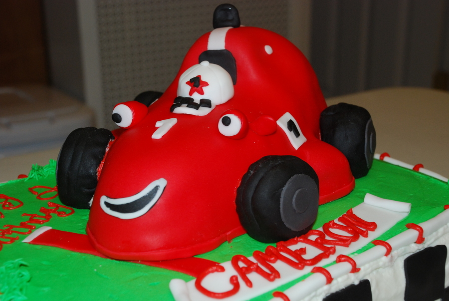 Roary The Race Car - CakeCentral.com