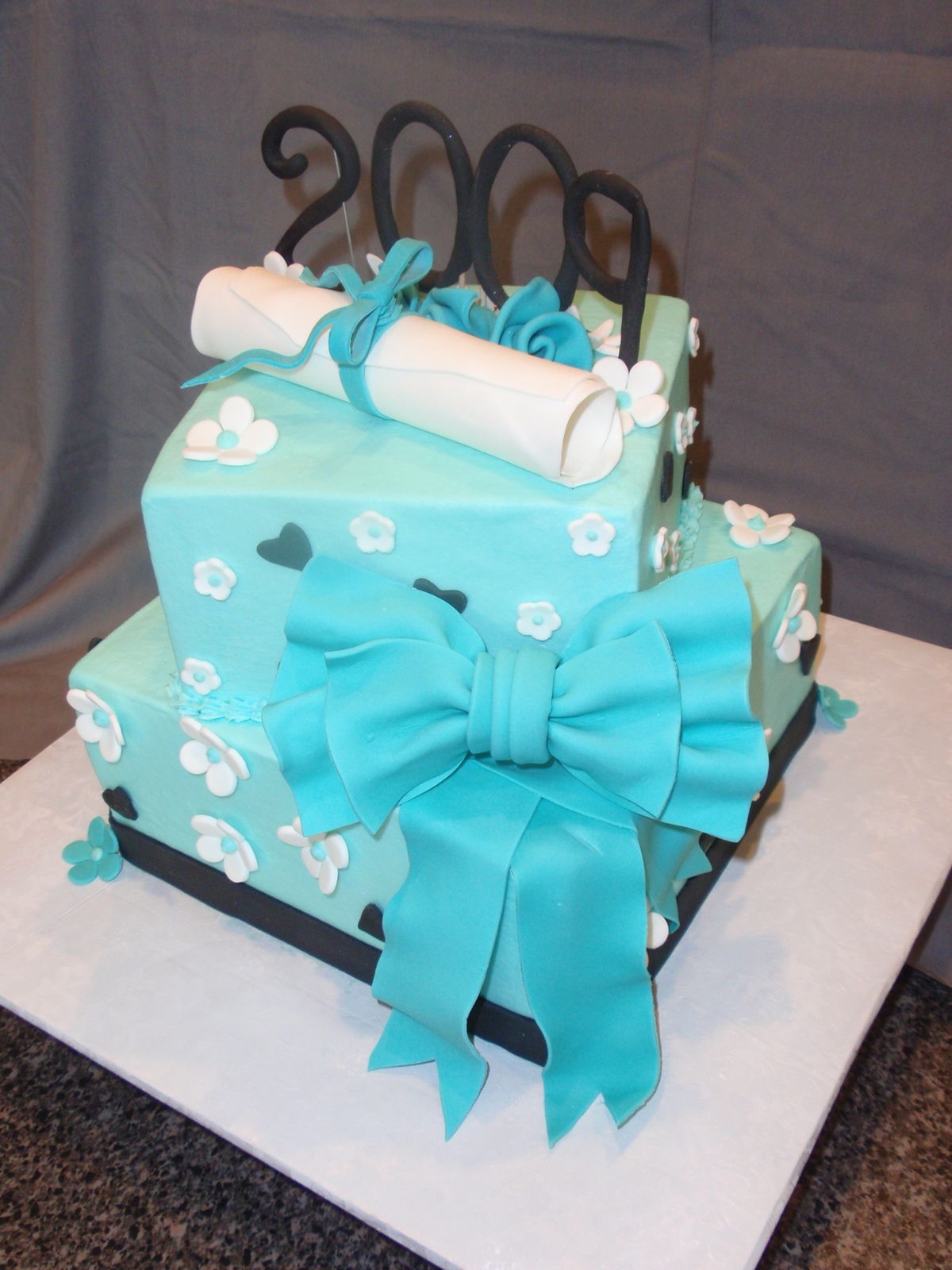 Graduation Cake - CakeCentral.com