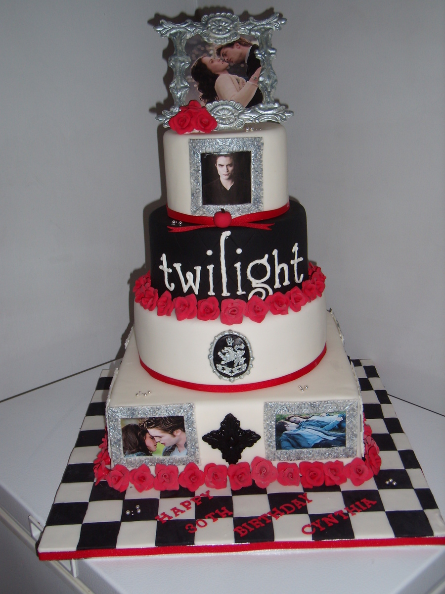 Twilight Birthday - CakeCentral.com