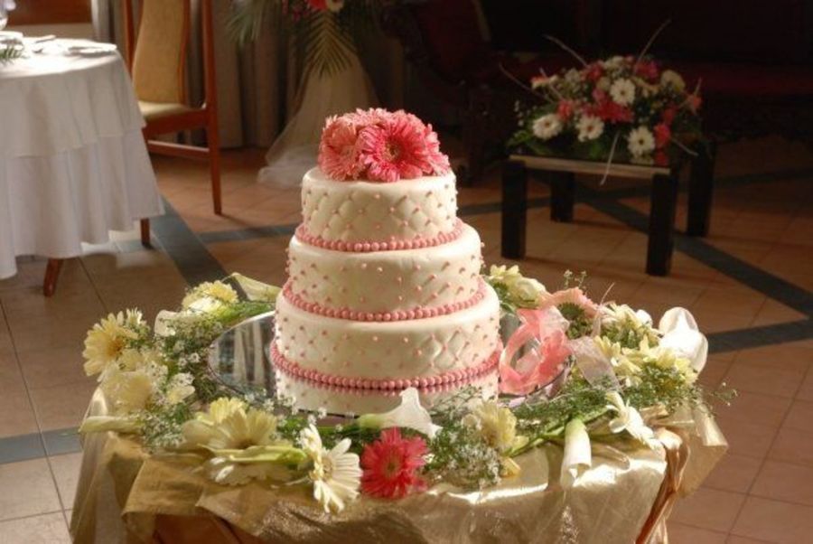 My Very First Wedding Cake - CakeCentral.com