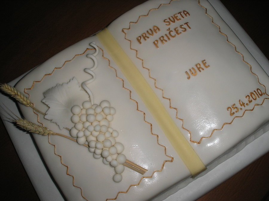 Holy Communion - CakeCentral.com