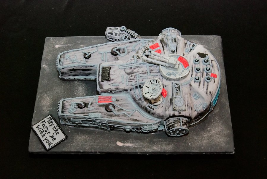 Millenium Falcon - CakeCentral.com