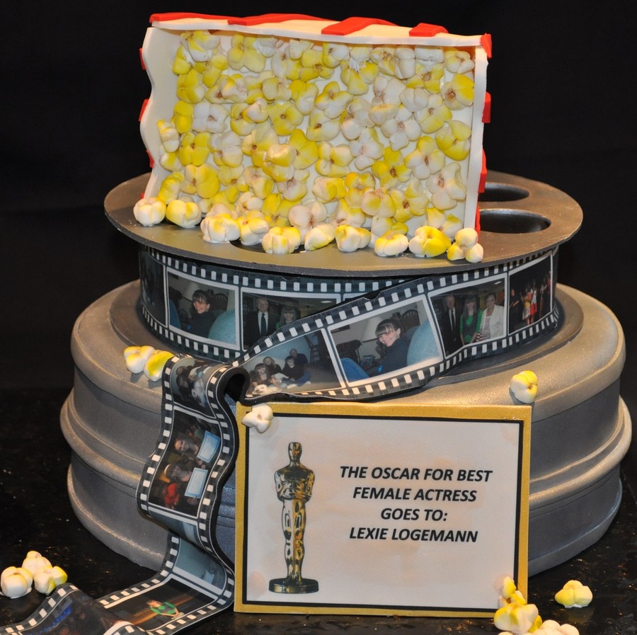 Oscar Movie Cake - CakeCentral.com
