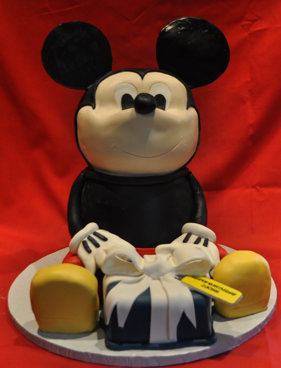 Mickey Mouse Cake - CakeCentral.com