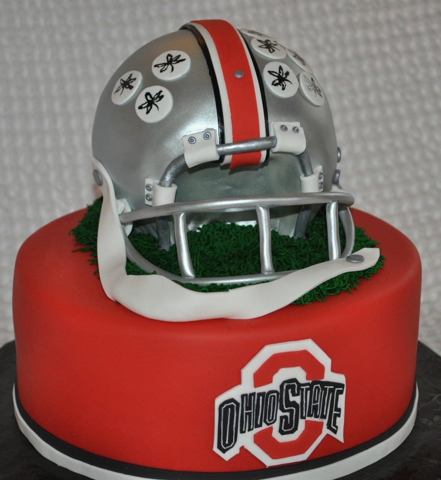 Ohio State Cake - CakeCentral.com