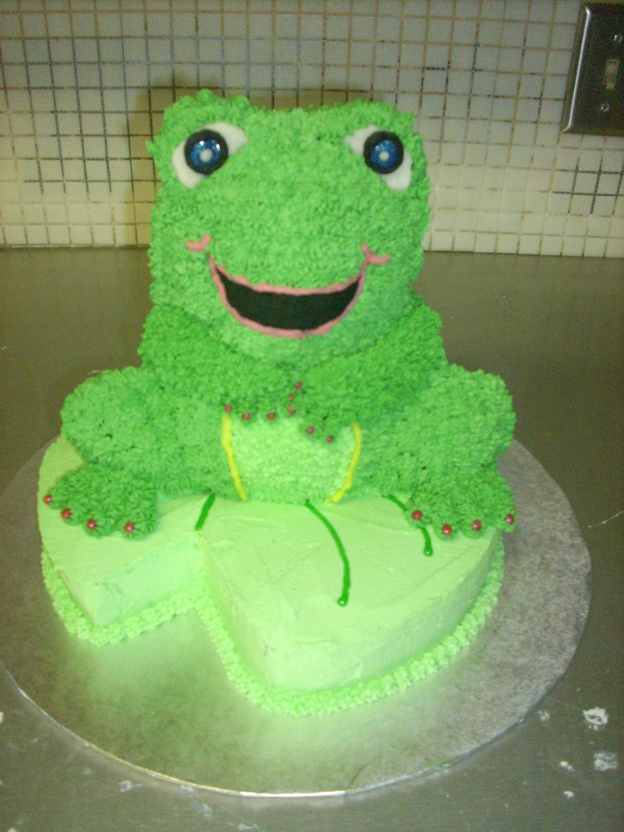 Frog On A Lily Pad Cake - CakeCentral.com