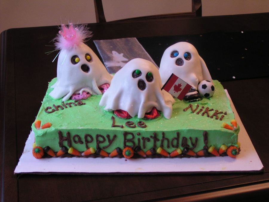 Birthday Ghosts - CakeCentral.com