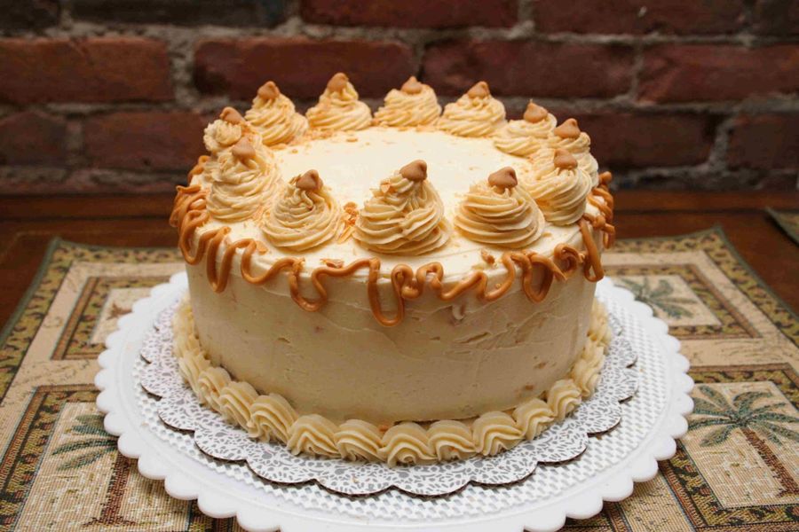 Butterscotch Krimpet Cake - CakeCentral.com