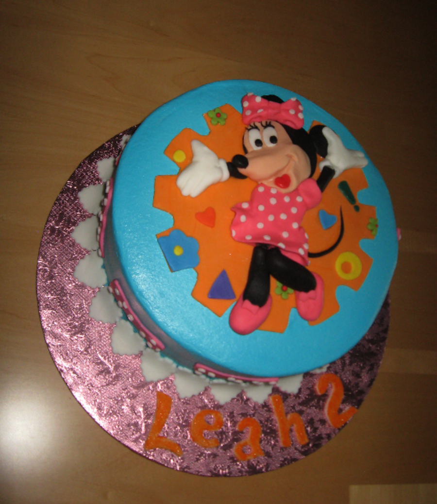 Minnie Mouse For Leah - CakeCentral.com