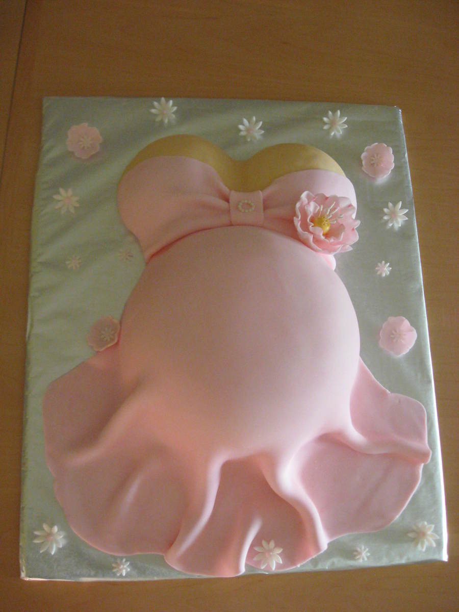 My First Pregnant Belly Cake! - CakeCentral.com