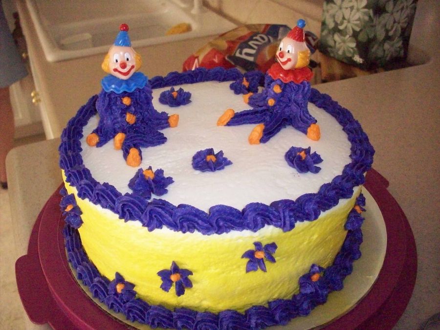 Clown Cake - CakeCentral.com
