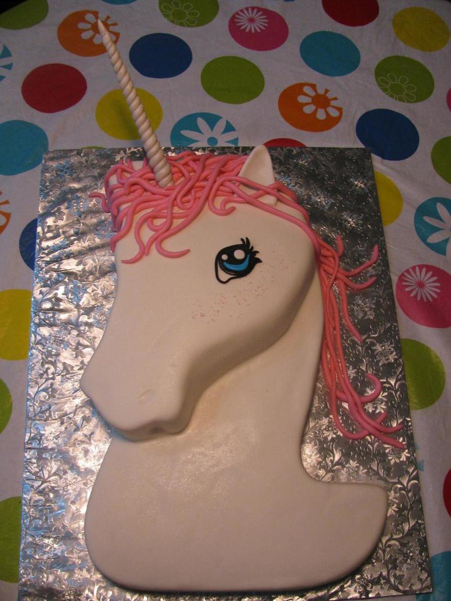 Unicorn - CakeCentral.com