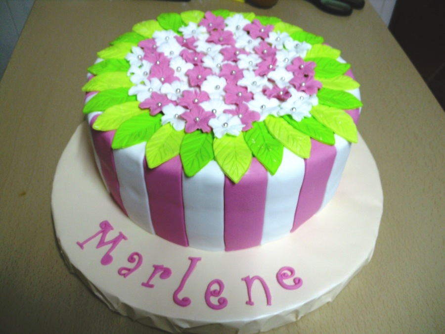 Flowers Cake - CakeCentral.com