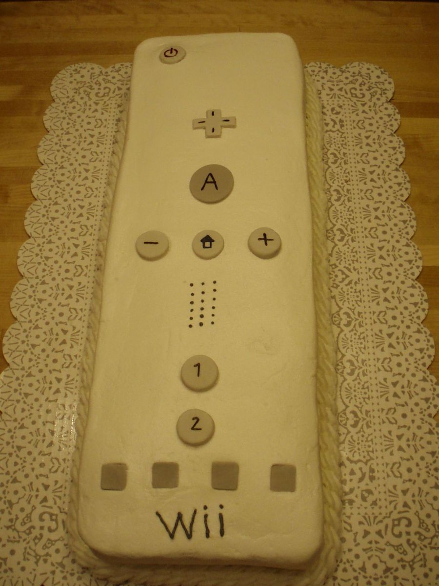 Wii Remote - CakeCentral.com