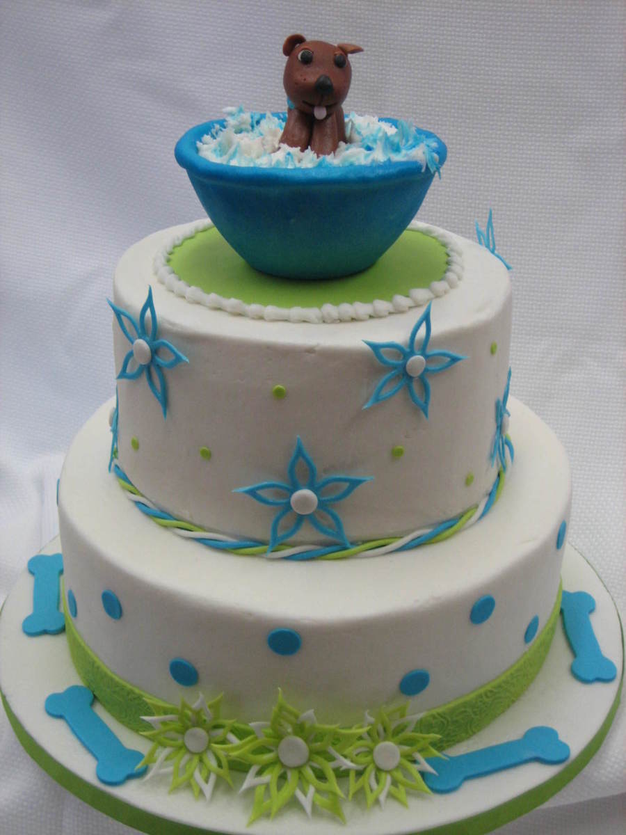 Dog Theme Birthday Cake - CakeCentral.com